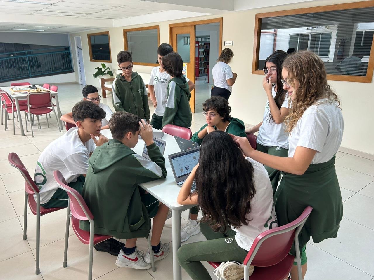 Projeto social: por que e como desenvolver solidariedade na escola