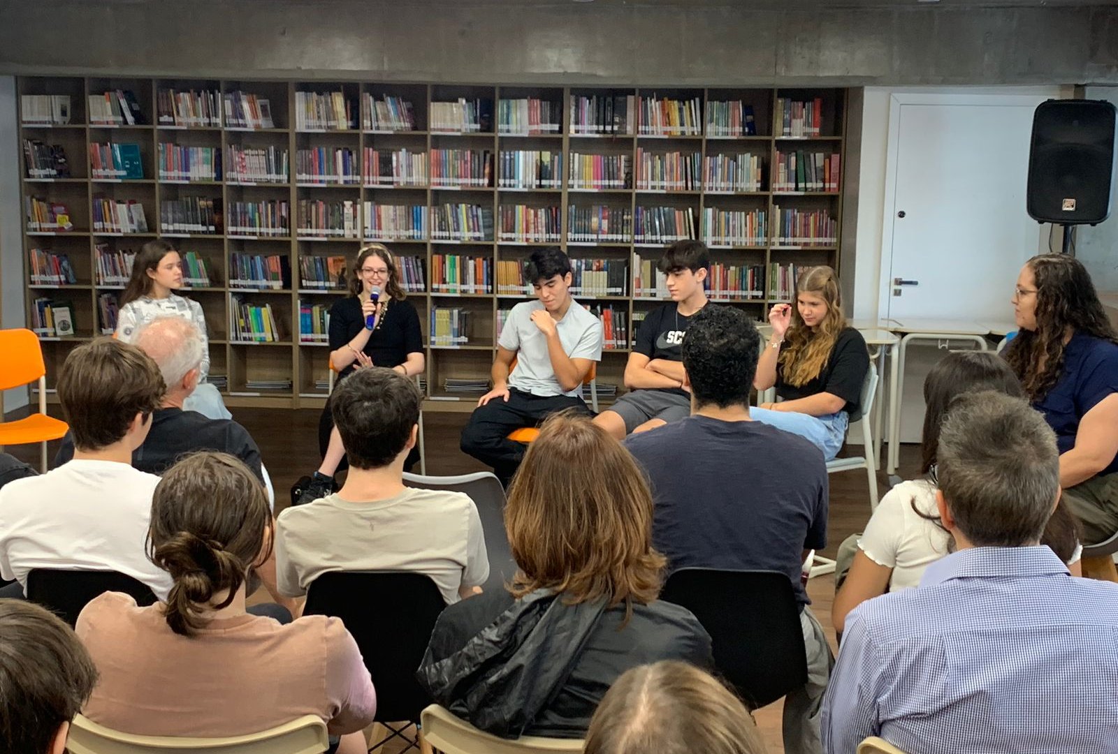 Escola Bilíngue Pueri Domus realiza a FEITEK 2024